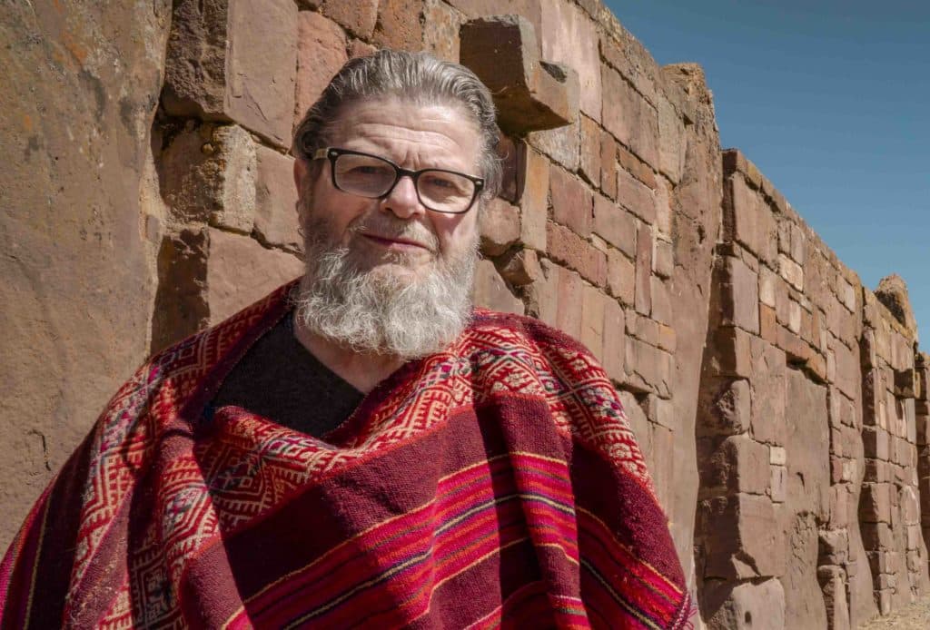 Santaolalla: “Trato de conectar el arte, la música y la espiritualidad ...